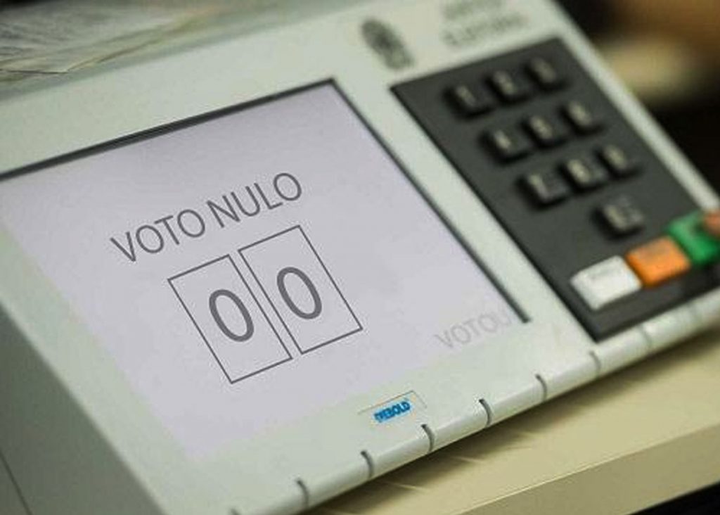 Qual a diferença entre o voto branco e nulo? - Correio Nogueirense